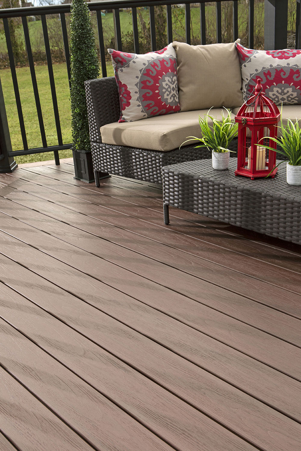 timbertech_tropical_caribbeanredwood_50 - Elevations By Bellevue